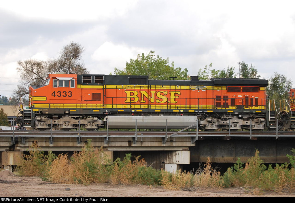 BNSF 4333